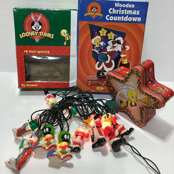 Warner Bros. | Holiday | Looney Tunes Holiday Light Set Plus Wooden ...